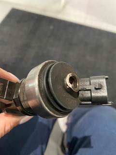 Isuzu 4JJ1 Fuel Injector For Sale | Hialeah, FL | 0445120216 ...