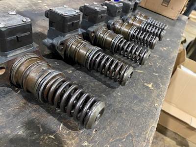 Mack E7 Fuel Injector For Sale | Hialeah, FL | 0414755007 ...