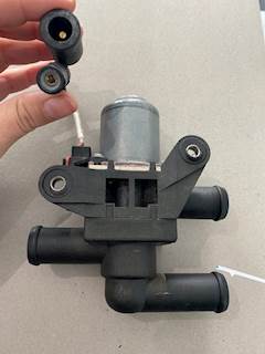 Bosch Solenoid For Sale | Hialeah, FL | 1147412084 | MyLittleSalesman.com