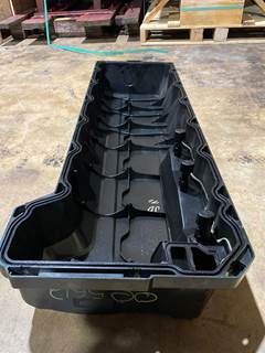 Volvo D13 Valve Cover For Sale | Hialeah, FL | 20740683 ...