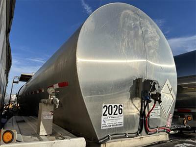 1997 Polar DOT407, NEW TESTS, CENTER UNLOAD, 5,000G Chemical / Acid ...