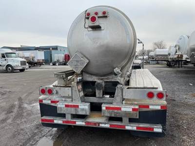 2012 Polar DOT412 / TRI-AXLE / 5000G / NEW TESTS Chemical / Acid Tank ...