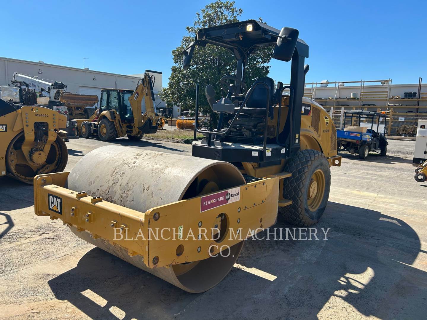 2021 Caterpillar CS44 Vibratory Soil Compactor For Sale, 406 Hours ...