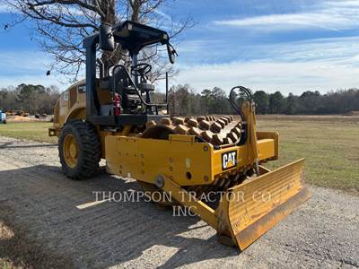 2021 Caterpillar CP44B Padfoot Roller Compactor For Sale, 823 Hours ...
