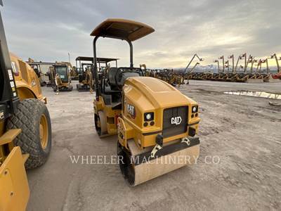 2022 Caterpillar CB2.7 GC Smooth Drum Roller Compactor For Sale, 185 ...
