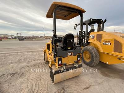 2022 Caterpillar CB2.7 GC Smooth Drum Roller Compactor For Sale, 185 ...