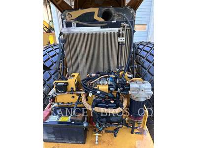 2022 Caterpillar CS11GC Smooth Drum Roller Compactor For Sale, 411 ...