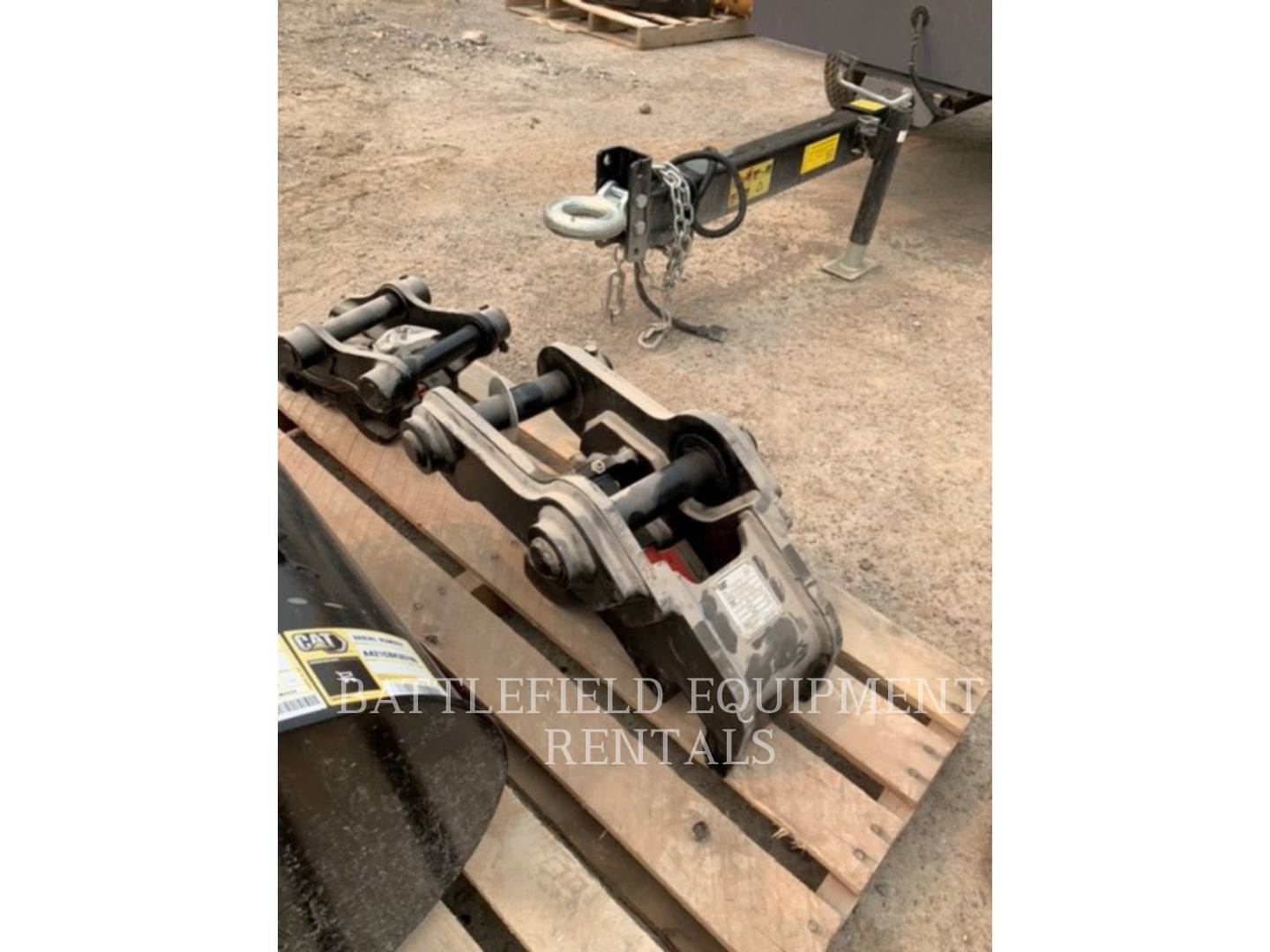 Caterpillar MANUAL.DUAL.LOCK.COUPLER Coupler For Sale | Sudbury, ON ...