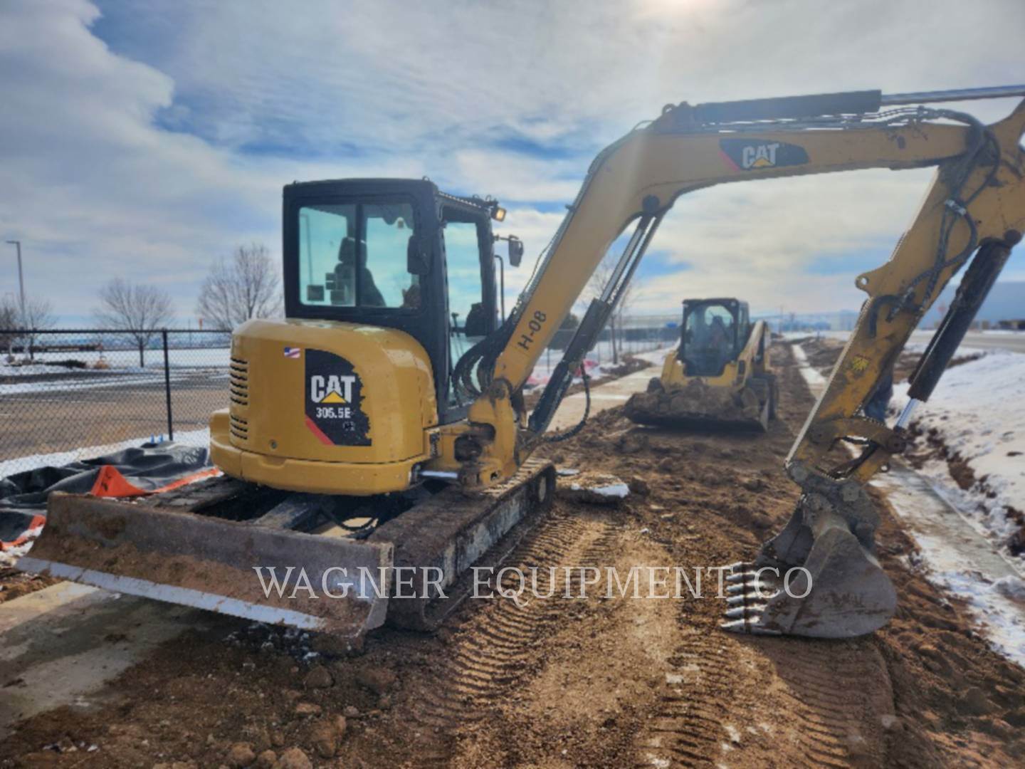 2015 Caterpillar 305.5E THB Mini Excavator For Sale, 6,300 Hours ...