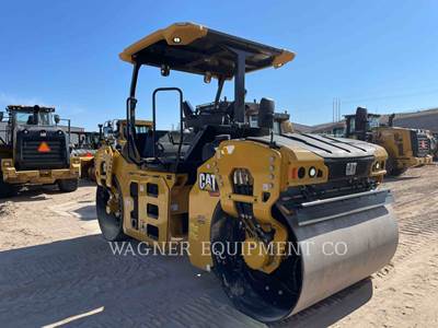 2024 Caterpillar CB10 Smooth Drum Roller Compactor For Sale, 735 Hours ...