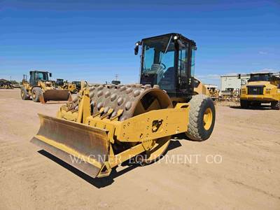 2011 Caterpillar CS56 Smooth Drum Roller Compactor For Sale, 2,301 ...