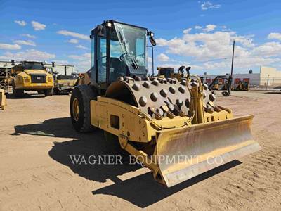 2011 Caterpillar CS56 Smooth Drum Roller Compactor For Sale, 2,301 ...
