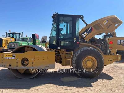 2020 Caterpillar CS74B Smooth Drum Roller Compactor For Sale, 1,440 ...