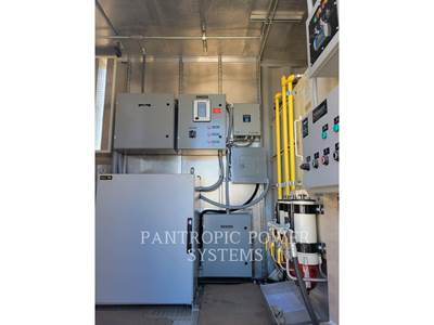 Caterpillar XQ 2000 (277-480 V) 2000@1800/3/SBY EKW@RPM/PH/R Generator ...