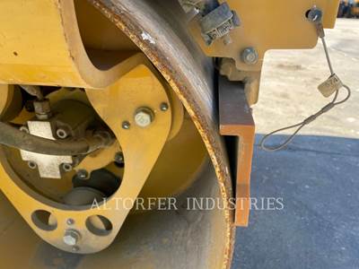 2022 Caterpillar CB1.8 Smooth Drum Roller Compactor For Sale, 87 Hours ...