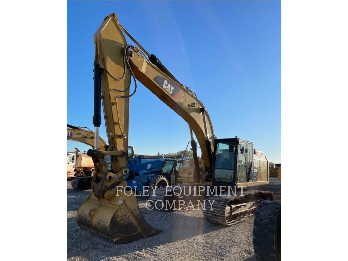 2015 Caterpillar 329FL Excavator For Sale, 5,899 Hours | Wichita, KS ...