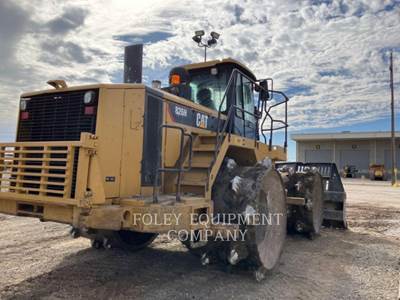 2012 Caterpillar 826H Landfill Compactor For Sale, 8,669 Hours | Topeka ...