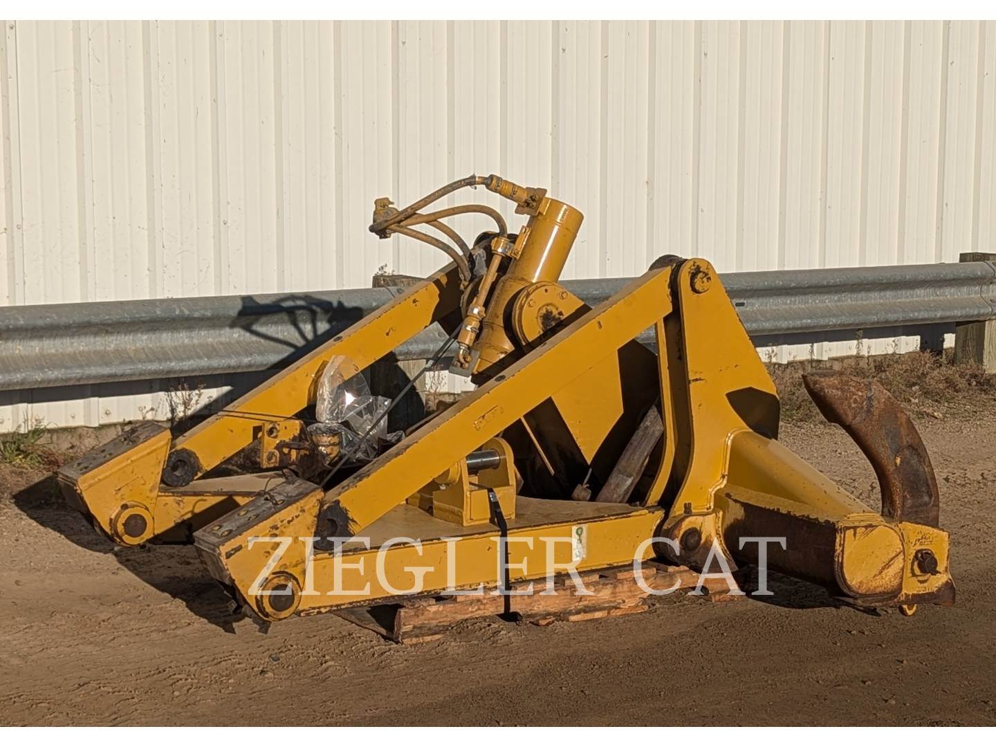 2012 Caterpillar D6T TRACK TYPE TRACTOR RIPPER Ripper For Sale, 1,000 ...