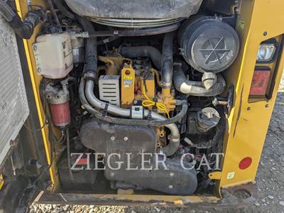 2016 Caterpillar 242D Skid Steer For Sale, 1,020 Hours | Mason City, IA ...