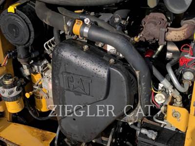 2005 Caterpillar 247B Skid Steer For Sale, 4,780 Hours | Fergus Falls ...