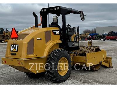 2020 Caterpillar CP44B Smooth Drum Roller Compactor For Sale, 452 Hours ...