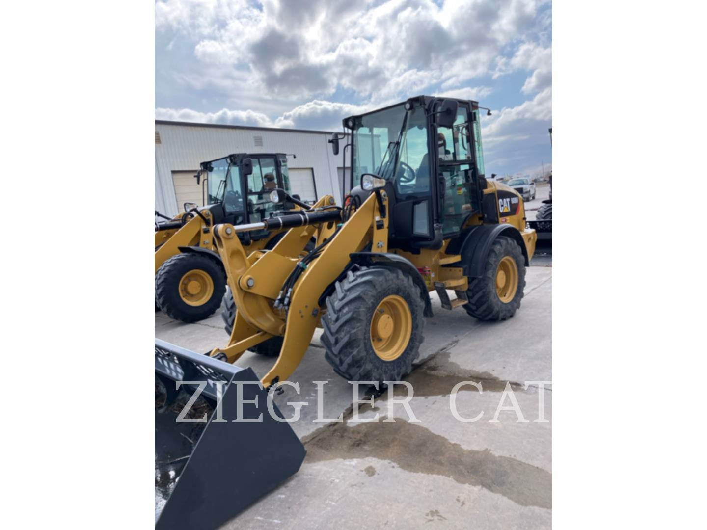 2019 Caterpillar 908M Wheel Loader For Sale, 640 Hours | Altoona, IA ...