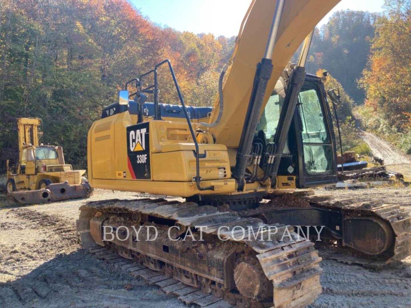 2018 Caterpillar 330F Excavator For Sale, 3,704 Hours | Nitro, WV ...