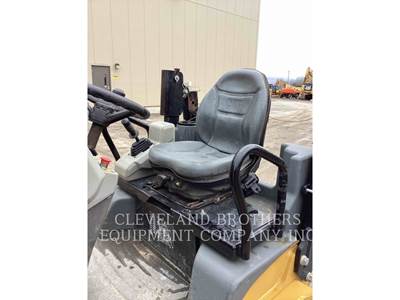 2018 Caterpillar CB24B Tandem Vibratory Roller Compactor For Sale, 639 ...
