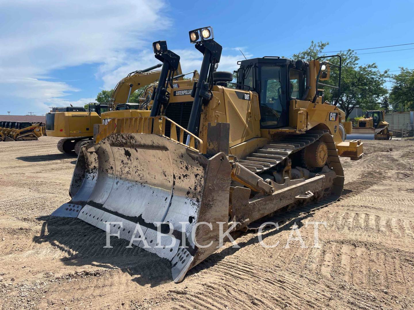 2013 Caterpillar D8T Dozer For Sale, 6,984 Hours | Madison, WI ...