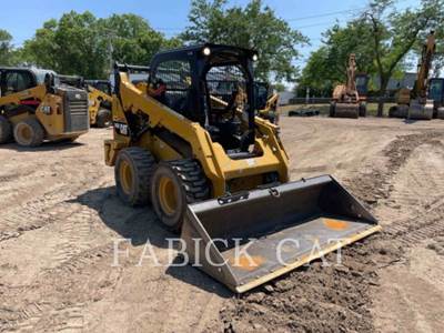 2016 Caterpillar 242D XPS Skid Steer For Sale, 980 Hours | Madison, WI ...