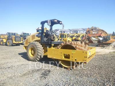 2015 Caterpillar CP54B Padfoot Roller Compactor For Sale, 974 Hours ...