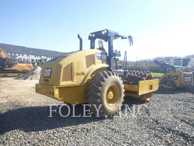 2015 Caterpillar CP54B Padfoot Roller Compactor For Sale, 974 Hours ...