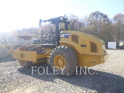 2015 Caterpillar CP54B Padfoot Roller Compactor For Sale, 974 Hours ...