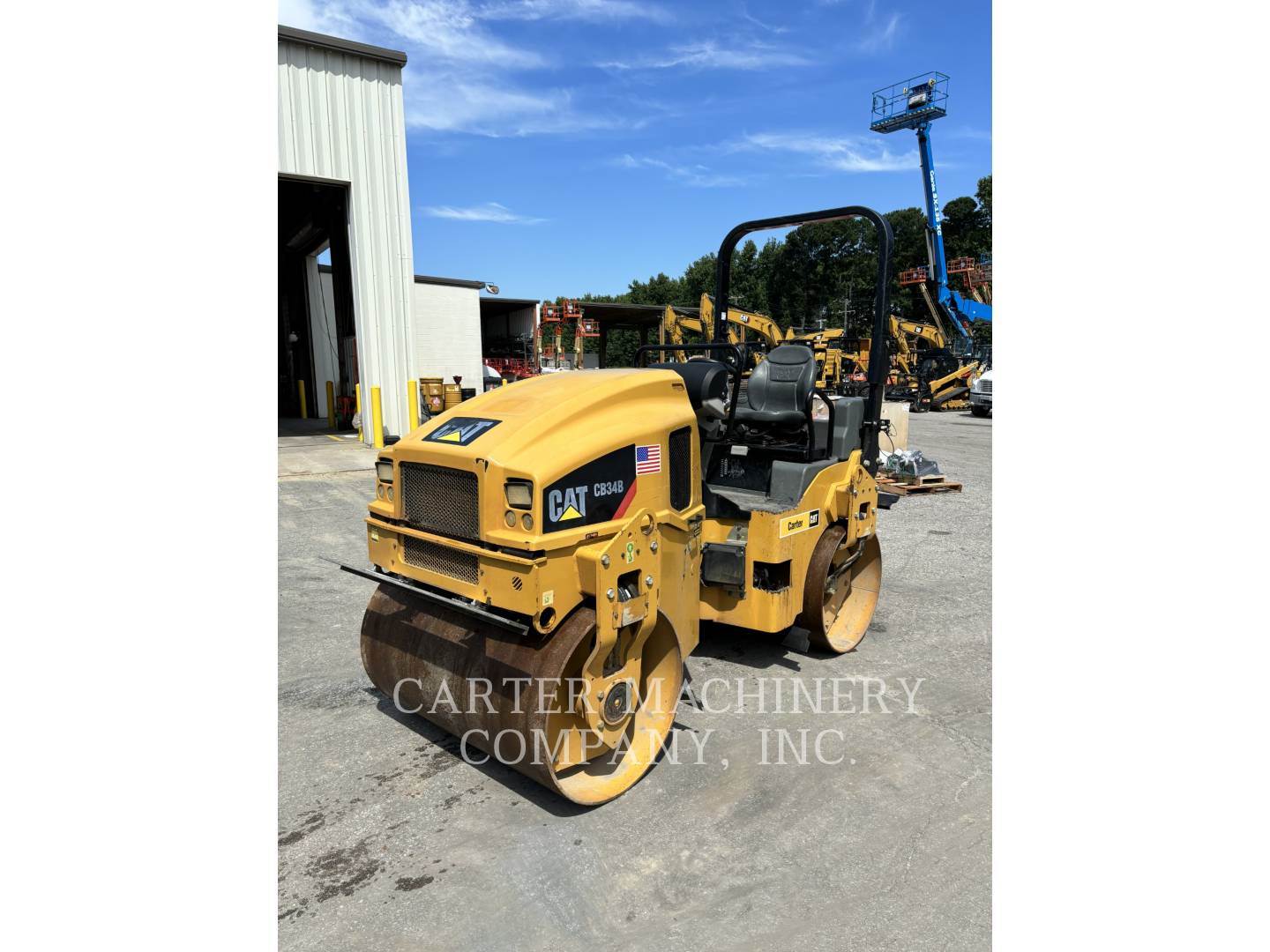 2019 Caterpillar CB34B Smooth Drum Roller Compactor For Sale, 2,589 ...