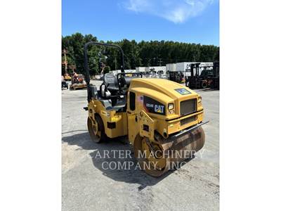 2019 Caterpillar CB34B Smooth Drum Roller Compactor For Sale, 2,589 ...