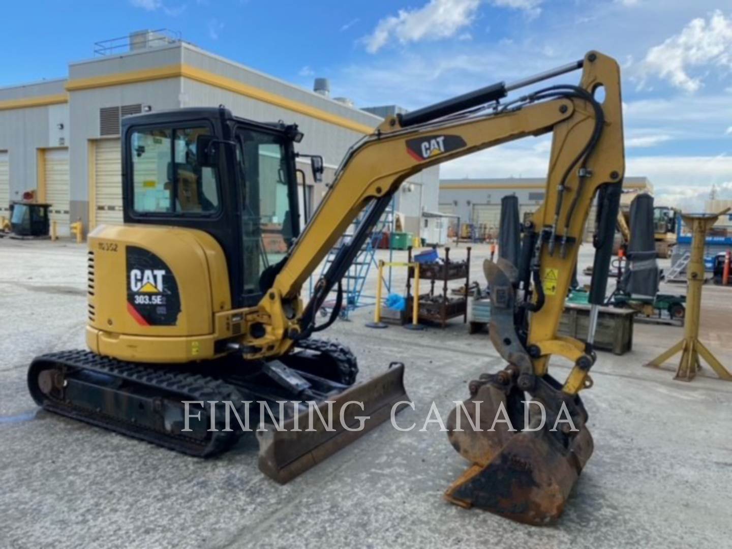 2018 Caterpillar 303.5E2 Mini Hydraulic Excavator For Sale, 2,923 Hours ...