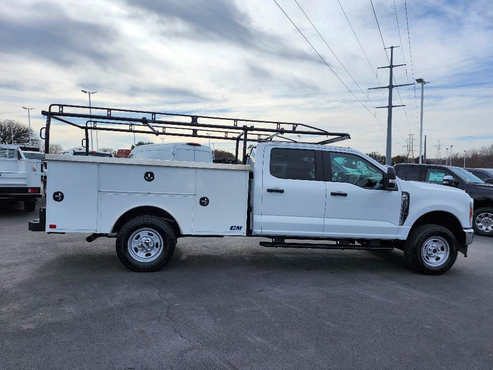 2026 Ford F-350 Service Truck - CM 9' Single Wheel Service Body For ...