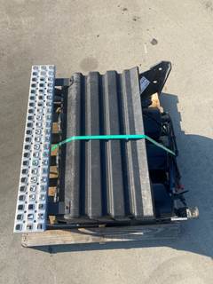 2015 Used Volvo VNL Gen 2 Battery Box For Sale | Dorr, MI | 600-11940 ...