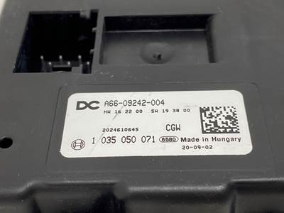 2021 Used Freightliner Cascadia Central Gateway Module For Sale | Dorr ...