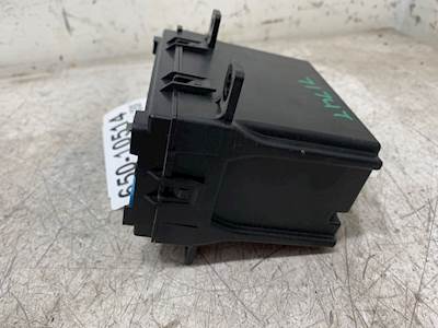 2013 Used Volvo VNL Cab Control Module For Sale | Dorr, MI ...