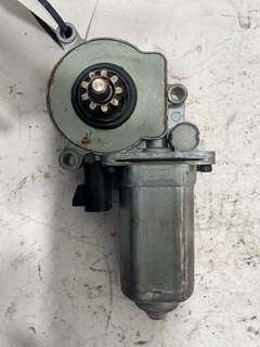 2010 Used Freightliner Cascadia LH Window Motor For Sale | Dorr, MI ...