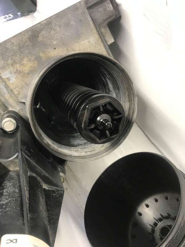 Used Detroit Diesel DD15 Oil Filter Housing For Sale | Dorr, MI ...