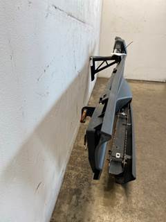 2022 Used Kenworth T680 LH Front Step Fairing For Sale | Dorr, MI ...