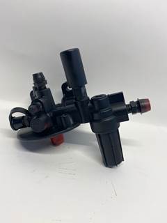 International DT466E Fuel Filter Bases For Sale | MyLittleSalesman.com