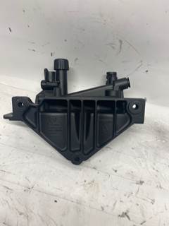 Used Mack MP8 Fuel Filter Base For Sale | Dorr, MI | 21023285 ...