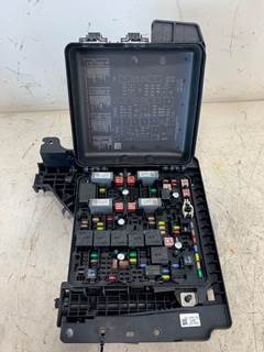 2018 Used Freightliner Cascadia Power Distribution Module For Sale ...