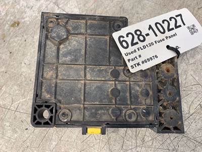 2000 Used Freightliner FLD120 Fuse Panel For Sale | Dorr, MI ...