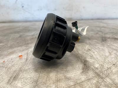 Used Freightliner Cascadia Air Suspension Gauge (PSI) For Sale | Dorr ...