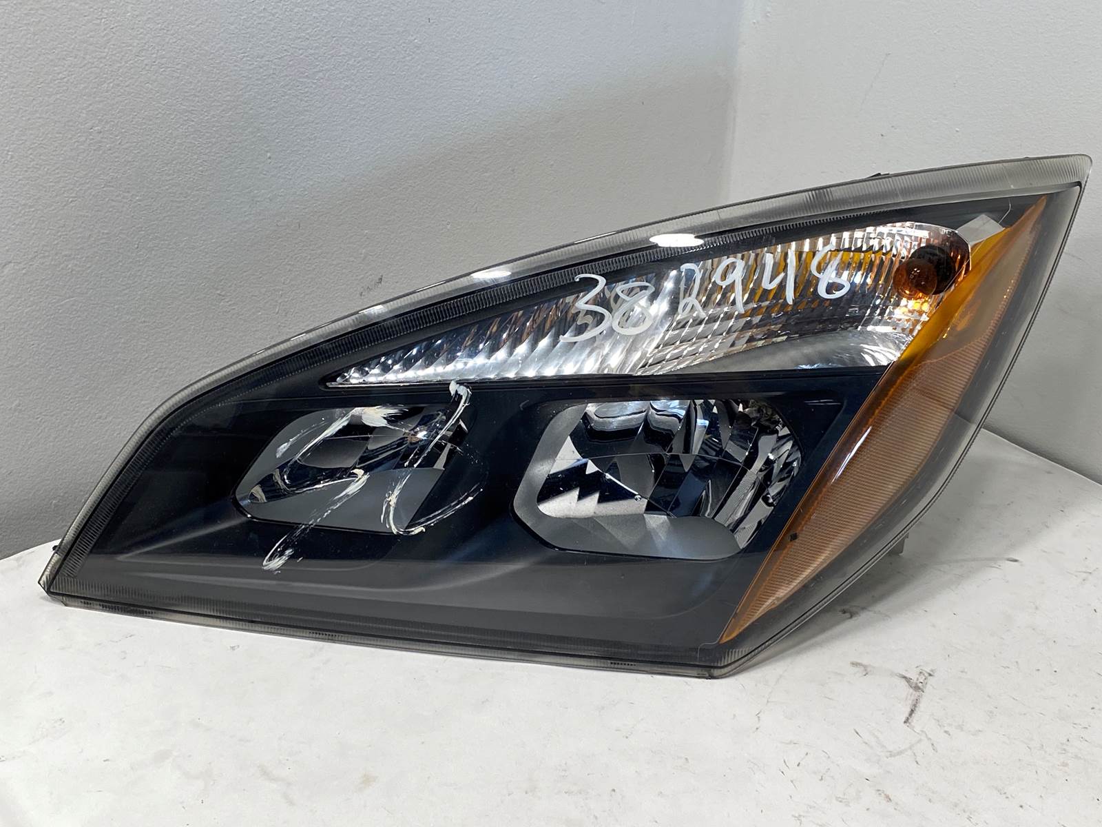 2021 Used Freightliner Cascadia LH Headlight For Sale | Dorr, MI ...