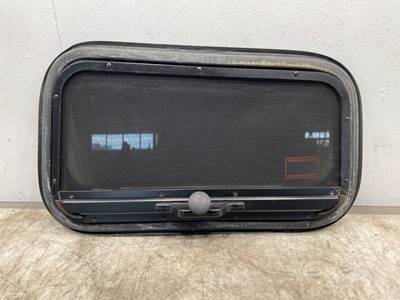 2007 Used Volvo VNL Gen 2 LH Sleeper Window For Sale | Dorr, MI ...